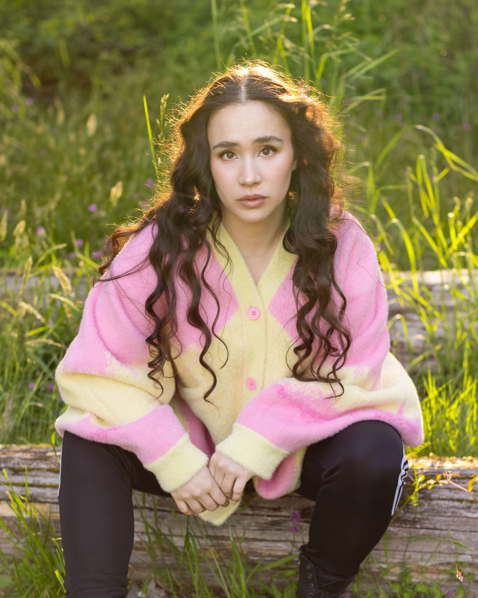 Rosy Maple Moth Cardigan - Vibrant Cozy - Mochipan